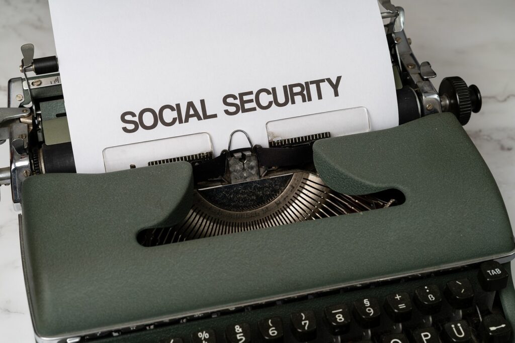 Maximum monthly payment for Railroad Retirement and Social Security ...